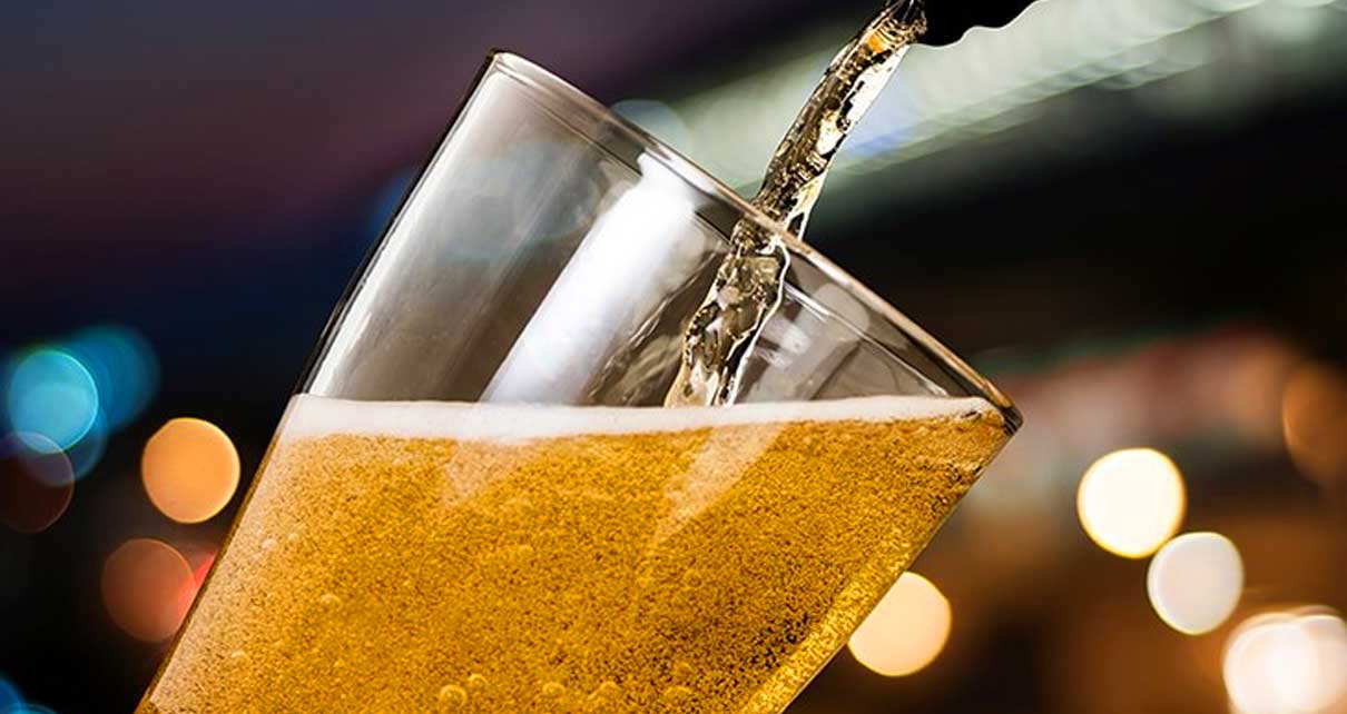 Cerveza con cebada y pan duro para reducir el desperdicio alimentario