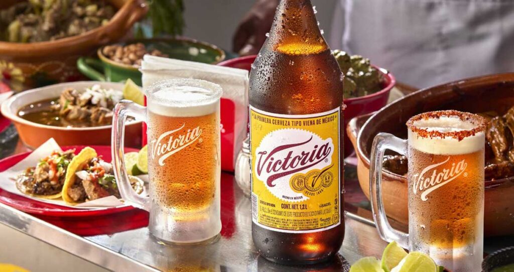 Cerveza Victoria presenta su nueva imagen con Mucho México